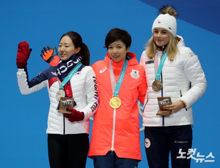 스피드스케이팅 500m 이상화 은메달 시상식 노컷뉴스