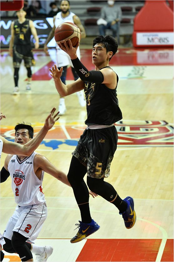 변준형, 고열로 코로나19 검사…KGC·KT전 긴급 연기 - 노컷뉴스