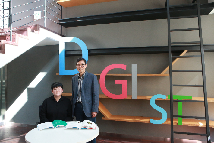 DGIST 유종성 교수팀, 연료전지 촉매 안정성 높인 탄소 담지체 합성법 개발 - 노컷뉴스