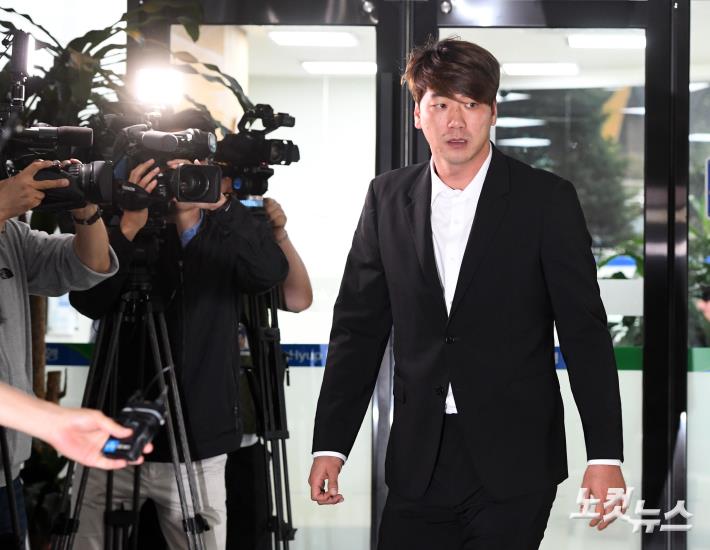 'WBC음주파문' 김광현, KBO 상벌위 출석 - 노컷뉴스