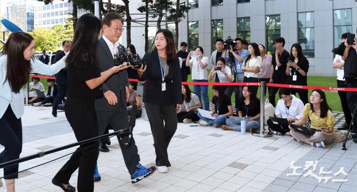 이재명 대표 피의자 신분으로 수원지검 출석 노컷뉴스